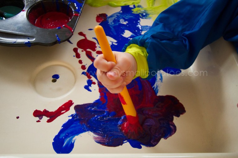 Soapy, Gritty, Slimy, Smelly! …Mixing Different Paints to EXPAND the ...