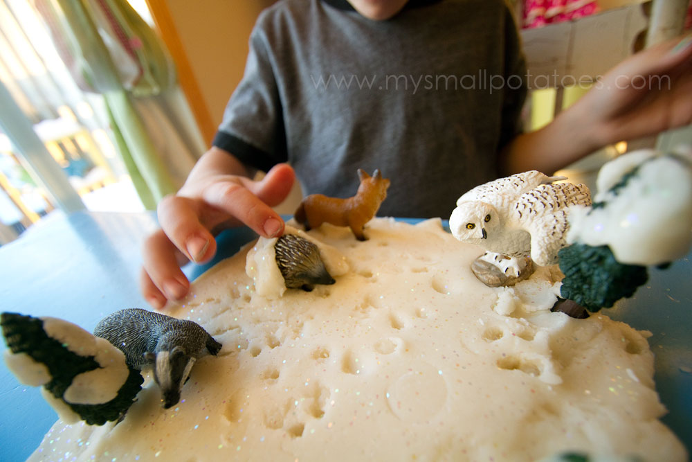 Weekly Kid’s Co-op: The Mitten…An Enchanting Small World Activity ...