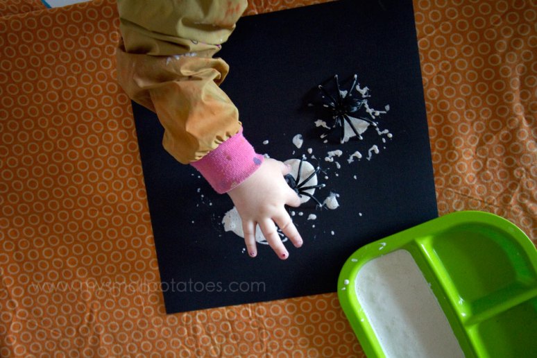 Spider Printing…Creepy Crawly Process Art for Small Motor Practice ...